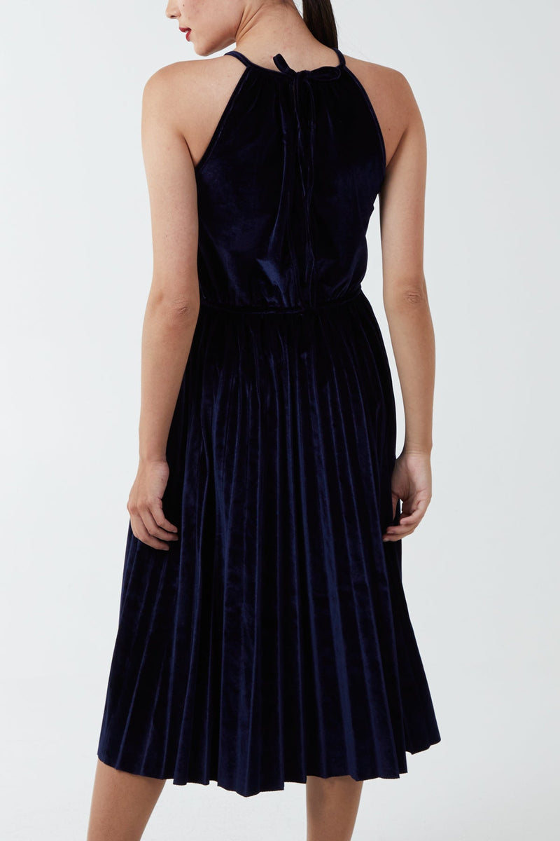 Pleated Navy Velvet Dress – CHIC
